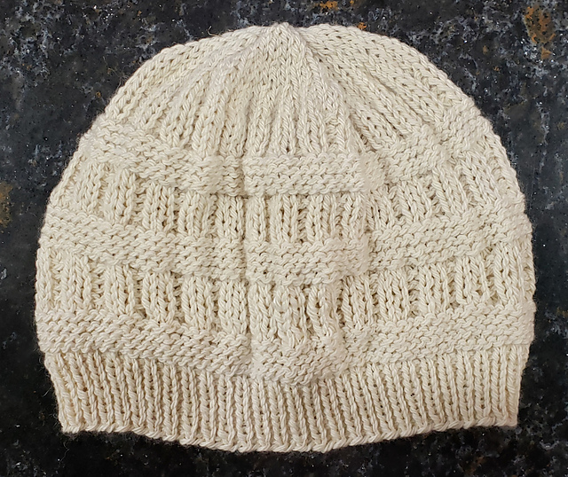 Ravelry: Alpaca Farmer's Market Hat pattern by Sue Schalk