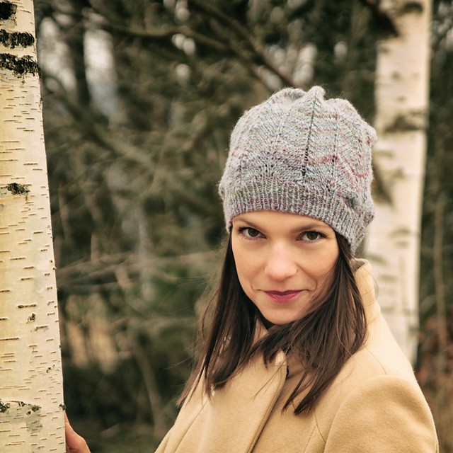 Ravelry: Sueza's Zik Zak Hat