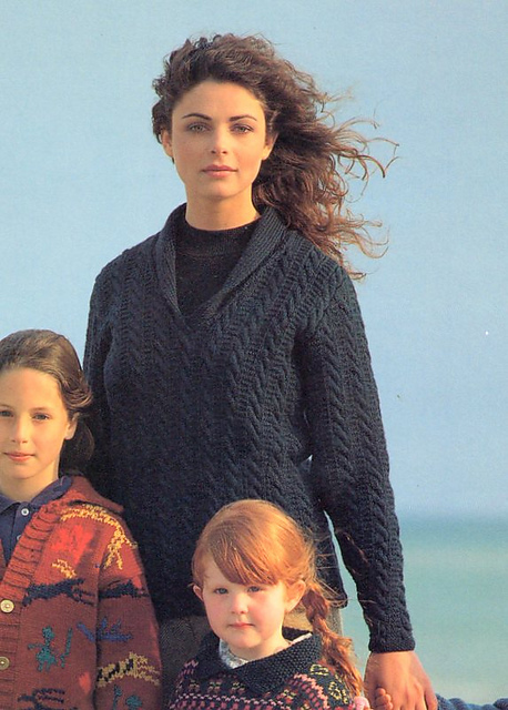 Ravelry: Dorothy pattern by Annabel Fox