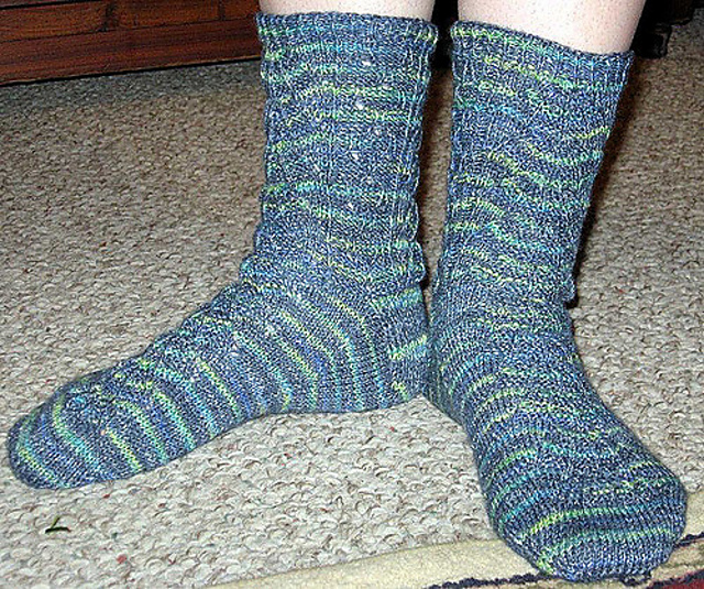 Ravelry: Rainy Day Sock Pattern pattern by Sue Ann (Suna) Kendall