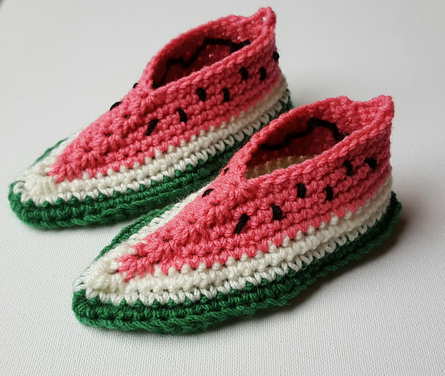 Ravelry: Kid's Watermelon Slippers pattern by Emily Saville
