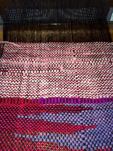 Ravelry: SundownAlpacas' Saori weaving