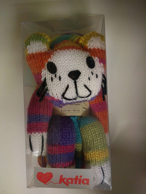 Ravelry: Katia Cat Scarf