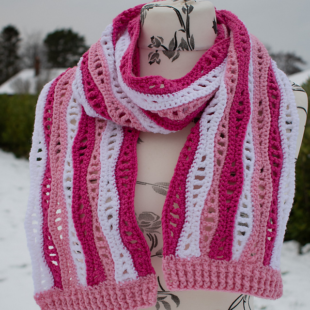 Ravelry: Bamburgh Breeze Scarf pattern by Sunflower Cottage Crochet
