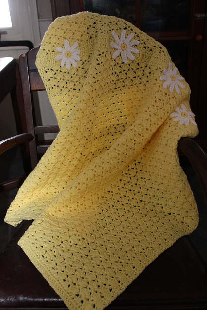 Ravelry: Daisy Baby-ghan pattern by Deon Reid
