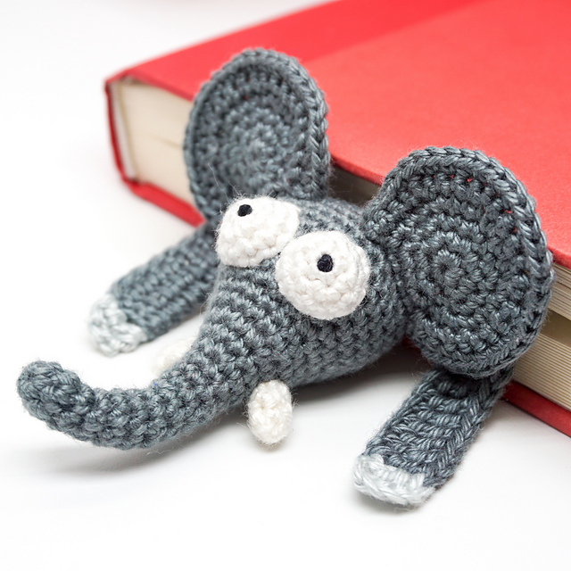 Ravelry: Elephant Bookmark pattern by Jonas Matthies
