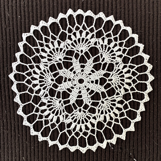 Ravelry: White Camellia pattern by Hiroko Furuya
