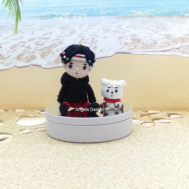 Ravelry: BTS Jin and Mini RJ pattern by Susianna Surbakti