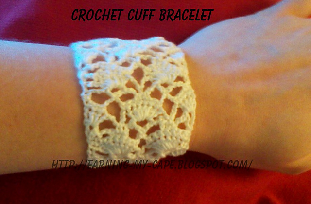 Ravelry: Gilded Fans Cuff Bracelet pattern by Susie Oui Crochet