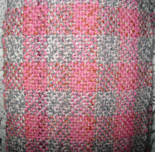 Ravelry: TanglewoodWeaver's Checkered Scarf - Pink & Grey