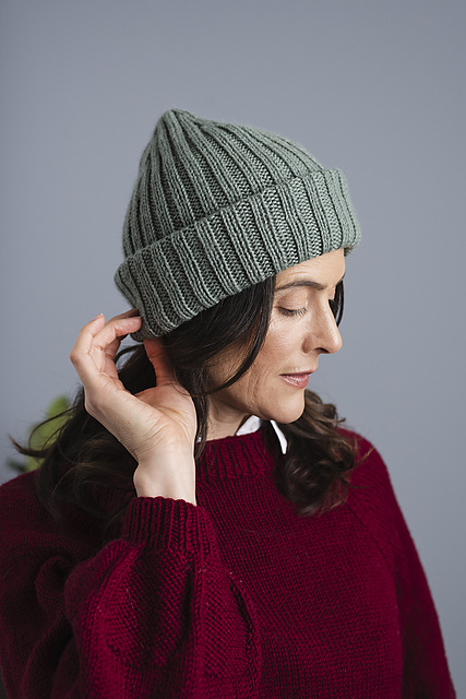 Ravelry: Calgary - hat pattern by Svarta Fåret