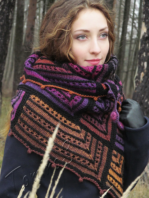Ravelry: SvetlanaTomina's Stained-glass. Night Labyrinth shawl