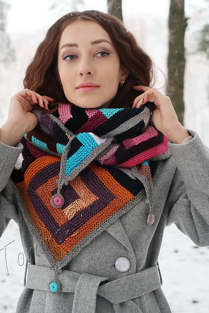Ravelry: SvetlanaTomina's Squares in Square shawl