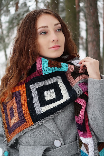 Ravelry: SvetlanaTomina's Squares in Square shawl
