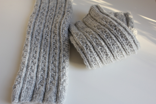 Ravelry: Magic Loop Sleeves pattern by Svipser Knits