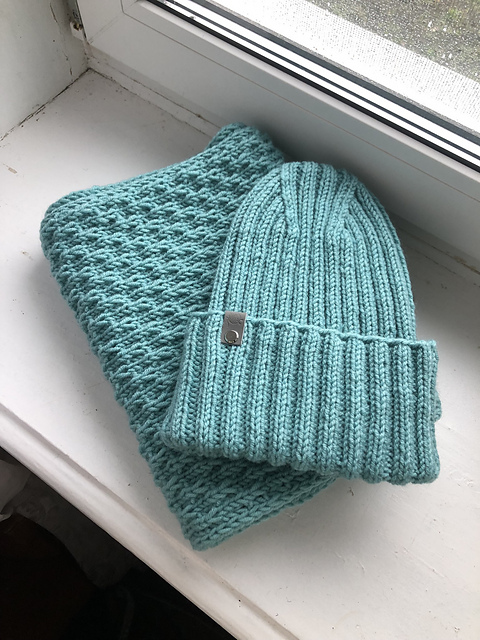 Ravelry: Hat pattern by Svitlana Kharchenko