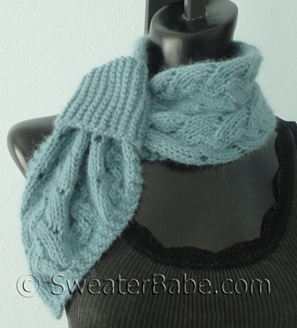 Ravelry: #147 Divine Pull-Through Scarflette pattern by SweaterBabe