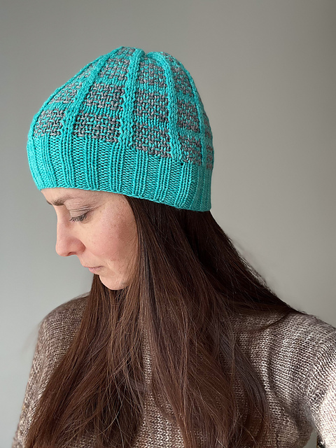Ravelry: Alive Hat pattern by SweaterFreak