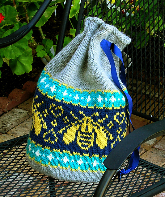 Ravelry: Bag of Bees pattern by Karen Porter