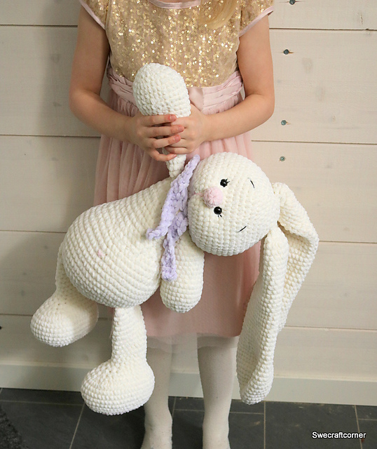 Ravelry: Emilia Bunny pattern by Swecraftcorner