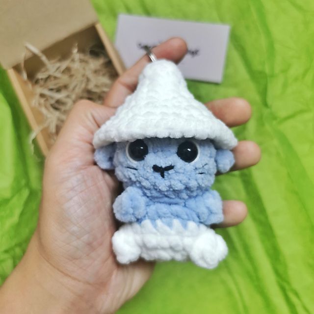 Ravelry: Smurf Cat (Shailushai) pattern by Victoriia Kyrychuk