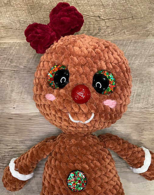 Ravelry: Gingerbread Man and Woman Plushie pattern by Kathryn Cortez
