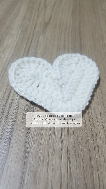 Ravelry: Crafting Love Heart Applique pattern by Sameh Baccouch