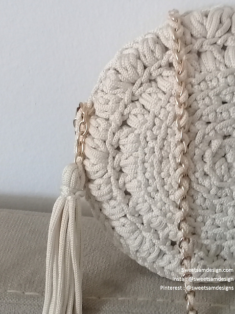 Ravelry: Small Boho Bag pattern by Sameh Baccouch