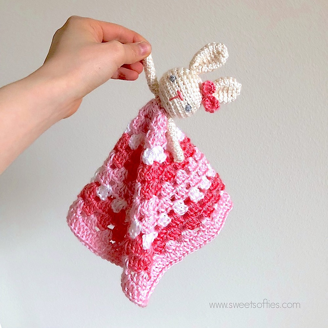 Ravelry: Bunny Lovey pattern by Sweet Softies
