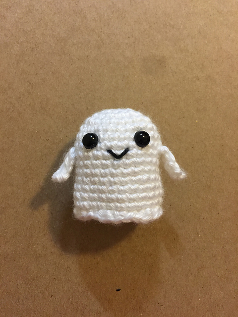 Ravelry: Tiny Baby Ghostie for Halloween pattern by Sweet Softies