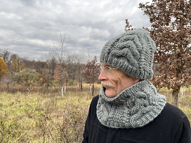 Ravelry: Henryton pattern by Felicia Kulp