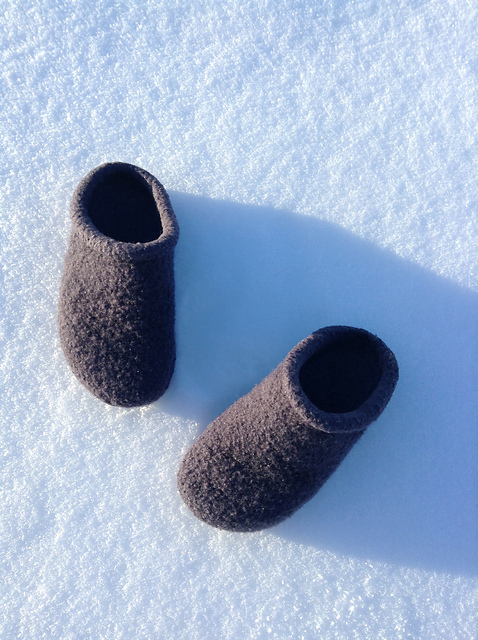 Ravelry: SwitchOutS's Amazing Felted Clogs