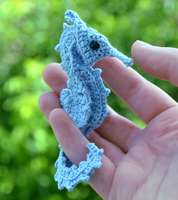 Ravelry: TFiner's Blue Thread Seahorse