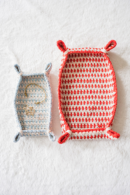 Ravelry: Tri Color Trays pattern by Toni Lipsey