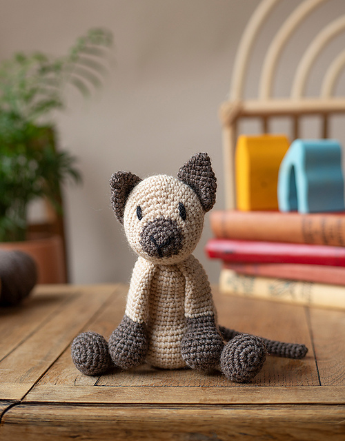 Ravelry: Juno the Siamese Cat pattern by TOFT UK
