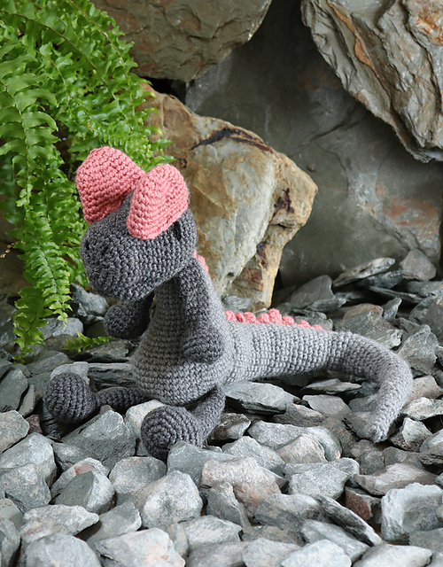 Ravelry: Anne the Dilophosaurus pattern by TOFT UK