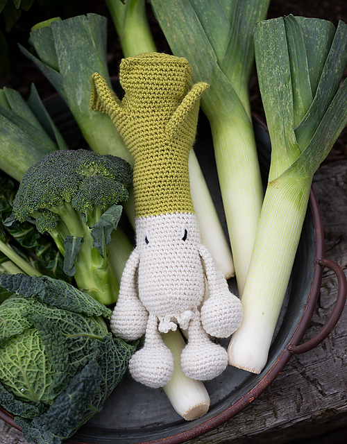 Ravelry: Leek pattern by TOFT UK