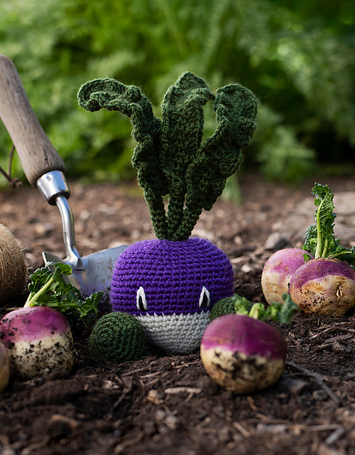 Ravelry: Turnip pattern by TOFT UK