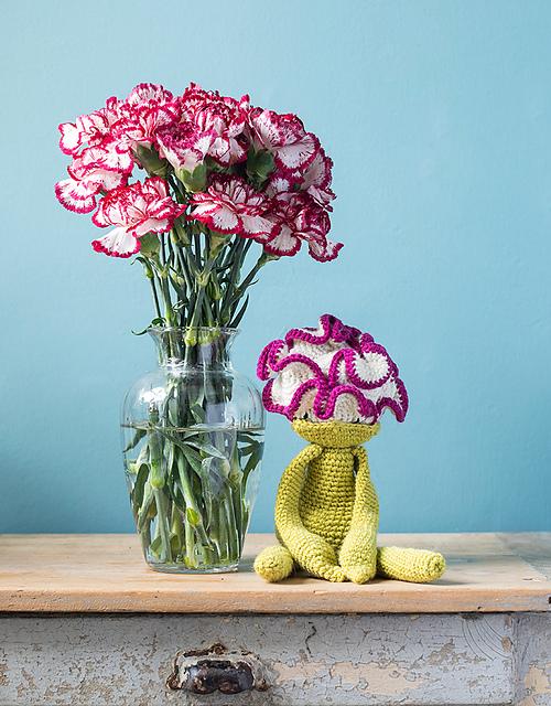 Ravelry: Carnation pattern by TOFT UK