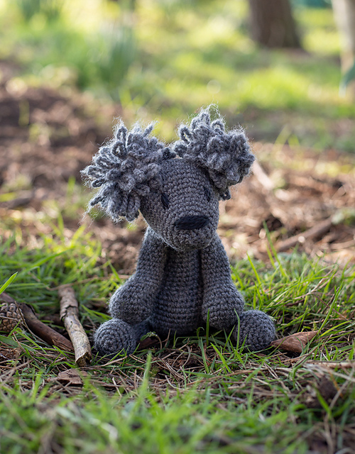 Ravelry: Zoe the Pumi pattern by TOFT UK