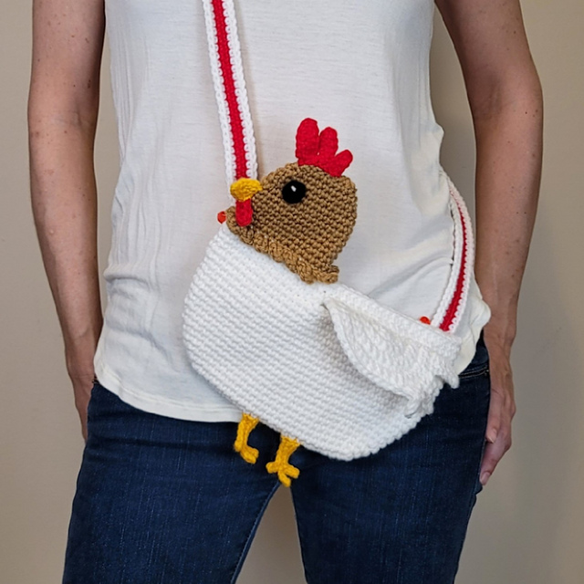 Ravelry: The Chicken Purse pattern by Jen Knight