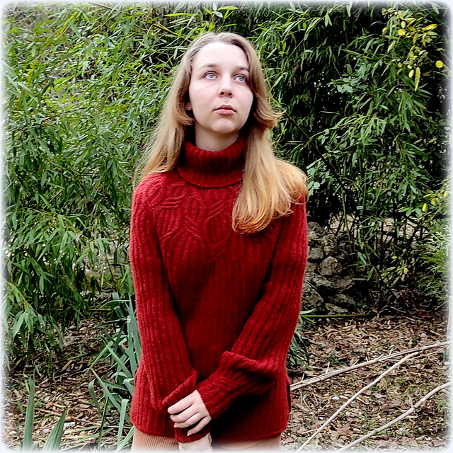 Ravelry: Valeria Sweater pattern by VikTORYa Petrichenko