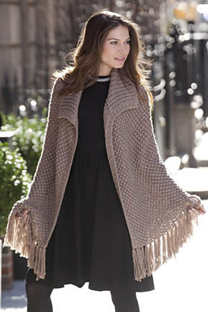 Ravelry: Firenze Cape pattern by FDC Design Studio