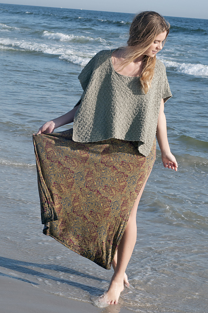 Ravelry: Centerport Cropped Poncho pattern by Pam Grushkin