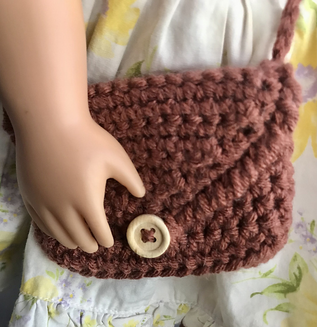 Ravelry: 18" doll purse pattern by Ratliff Hannah