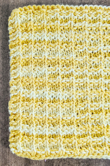 Ravelry: Lemon Waffles Dishcloth pattern by Dayna Dyer