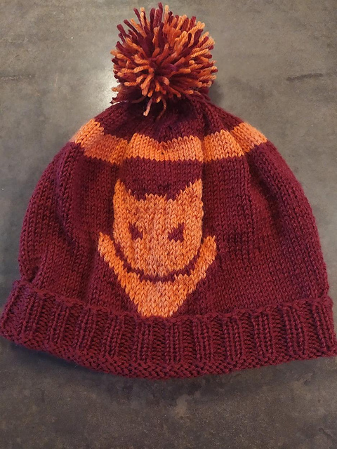 Ravelry: Catmander Guild Wars 2 Hat pattern by Melody Gornet