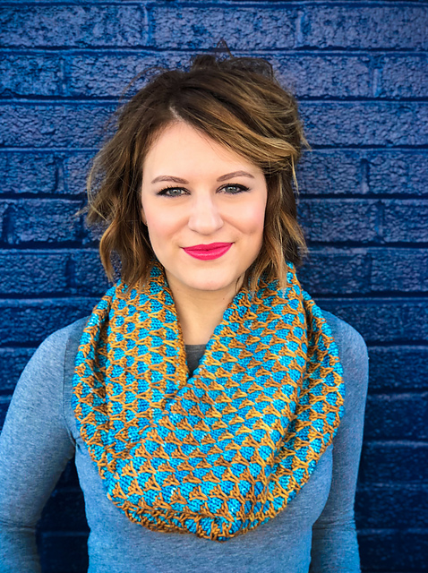Ravelry: House of Faberge Cowl pattern by Tanis Gray