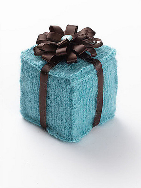 Ravelry: Knitted Gift Box pattern by Tanis Gray