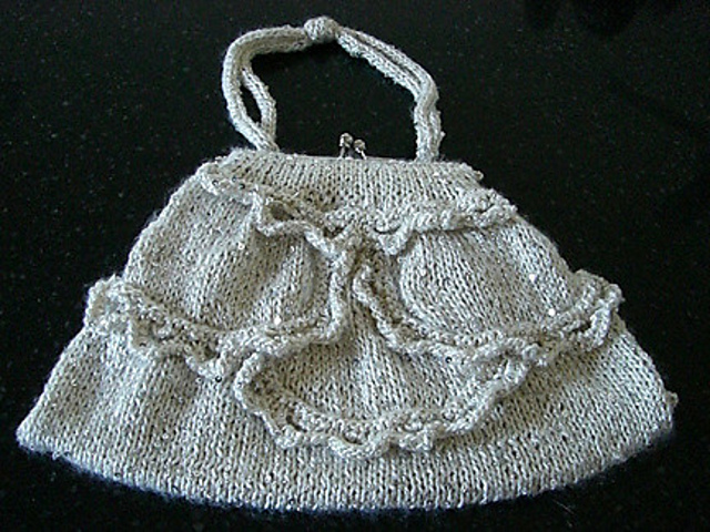 Ravelry: #01 Ruffled Bag pattern by Nicky Epstein